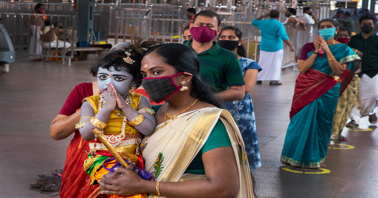 അഷ്ടമിരോഹിണി ദിനത്തില്‍ ഗുരുവായൂരില്‍ ഭക്തജനത്തിരക്ക് – malayalam daily
